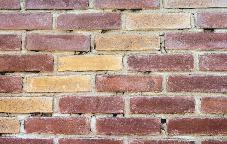 Brick Slips Vs Brick Tiles - Understanding the Difference - The ...