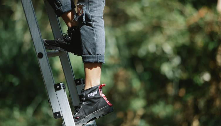 Why You Should Use Podium Steps? - The Business View