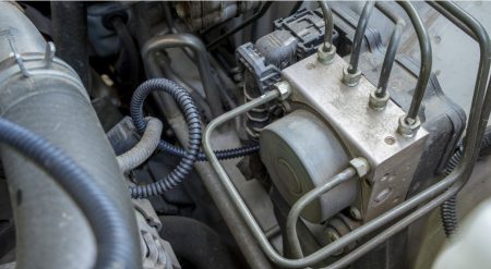 What Should You Do if Your Anti Lock Brakes Warning Light Stays On ...