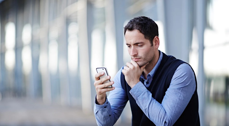 0204 Numbers UK | How Much Does It Cost? - The Business View