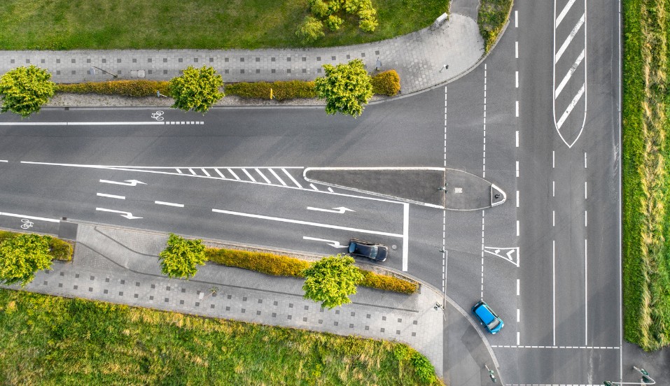 Who Has Priority at an Unmarked Crossroads in the UK? - The Business View