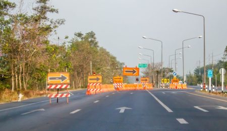 What Would You Expect to Find at a Contraflow System on a Motorway ...