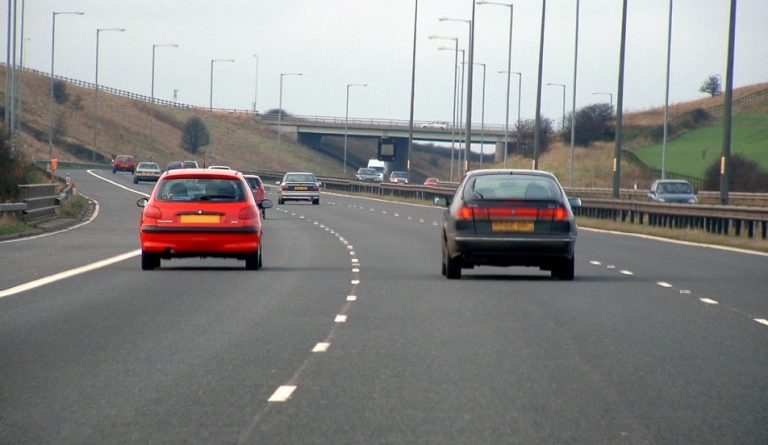 When Would You Use the Right-hand Lane on a Three-lane Motorway? - The ...