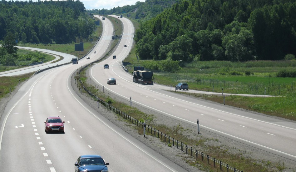 What Are Motorways? | A Guide to UK Roads and Highways! - The Business View